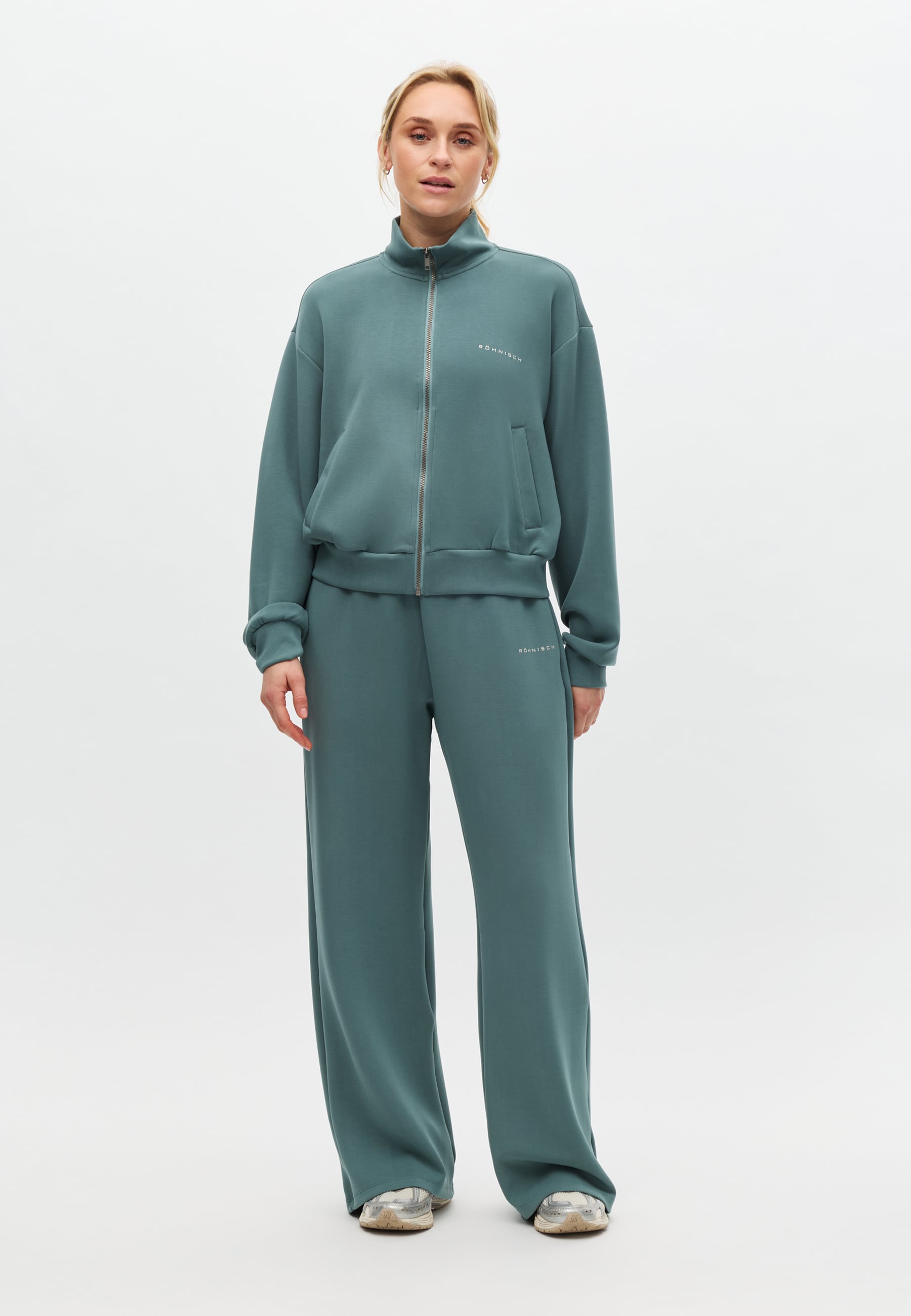 Scuba Soft Wide Pants – Wide training pants in soft scuba quality ...