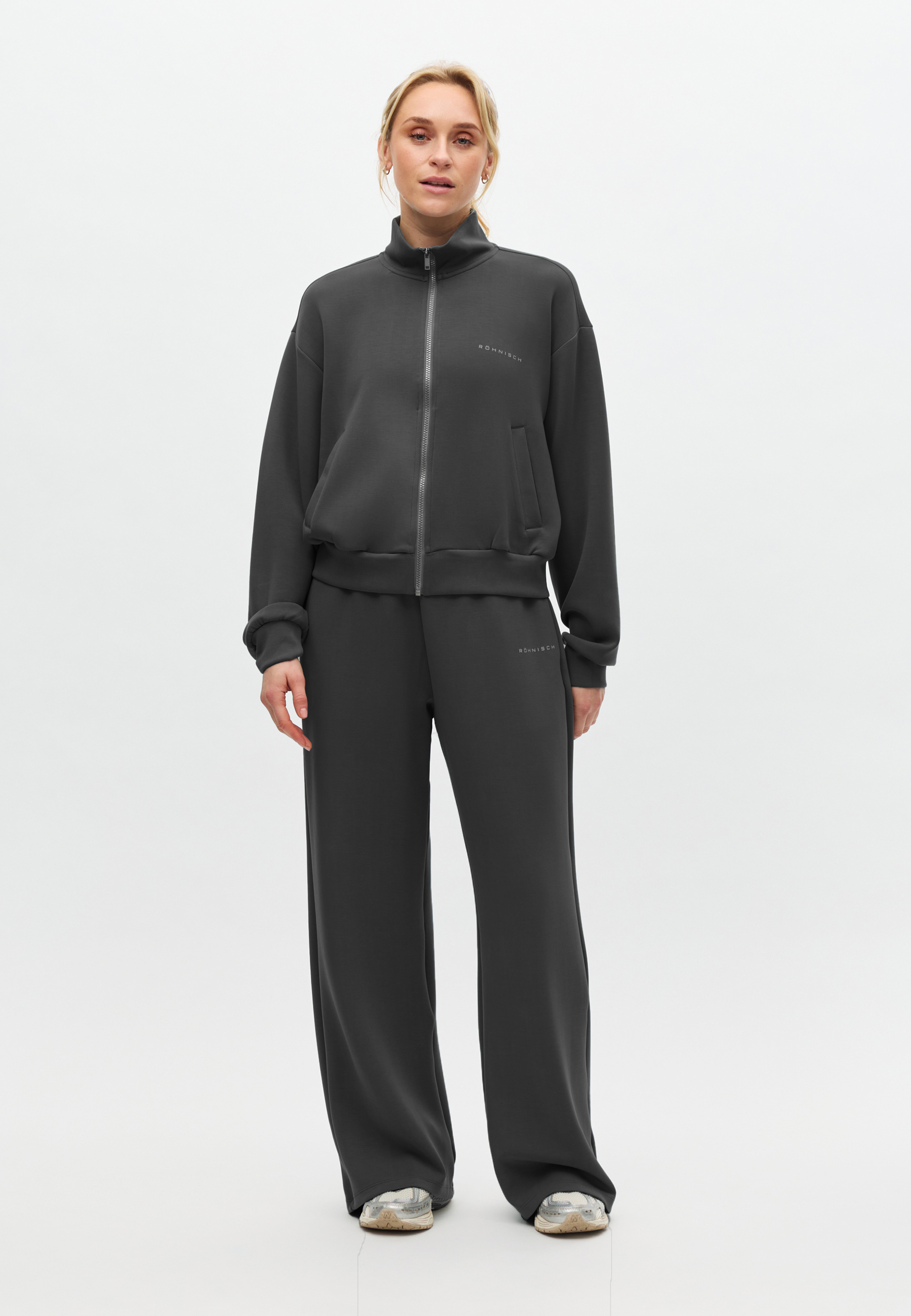 Scuba Soft Wide Pants – Wide training pants in soft scuba quality ...